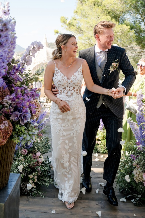 Gina-Maria Bethke im Porträt: Hochzeit, Ehemann, Pferde und Vermögen Gina-Maria Bethke im Porträt: Hochzeit, Ehemann, Pferde und Vermögen
