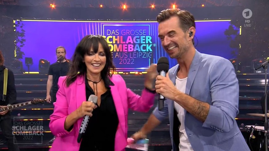 Nena-Comeback: Fan-Kritik nach seltsamem Auftritt bei Silbereisen ... Nena-Comeback: Fan-Kritik nach seltsamem Auftritt bei Silbereisen ...