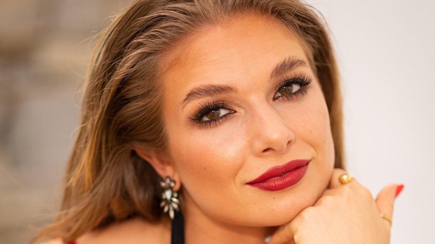 RTL-Moderatorin Lola Weippert ergreift nach Ausraster Flucht RTL-Moderatorin Lola Weippert ergreift nach Ausraster Flucht