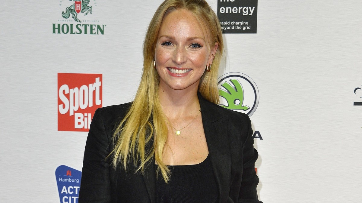 Sport1: Fußball-Talk "Doppelpass" mit neuer Moderatorin von Sky