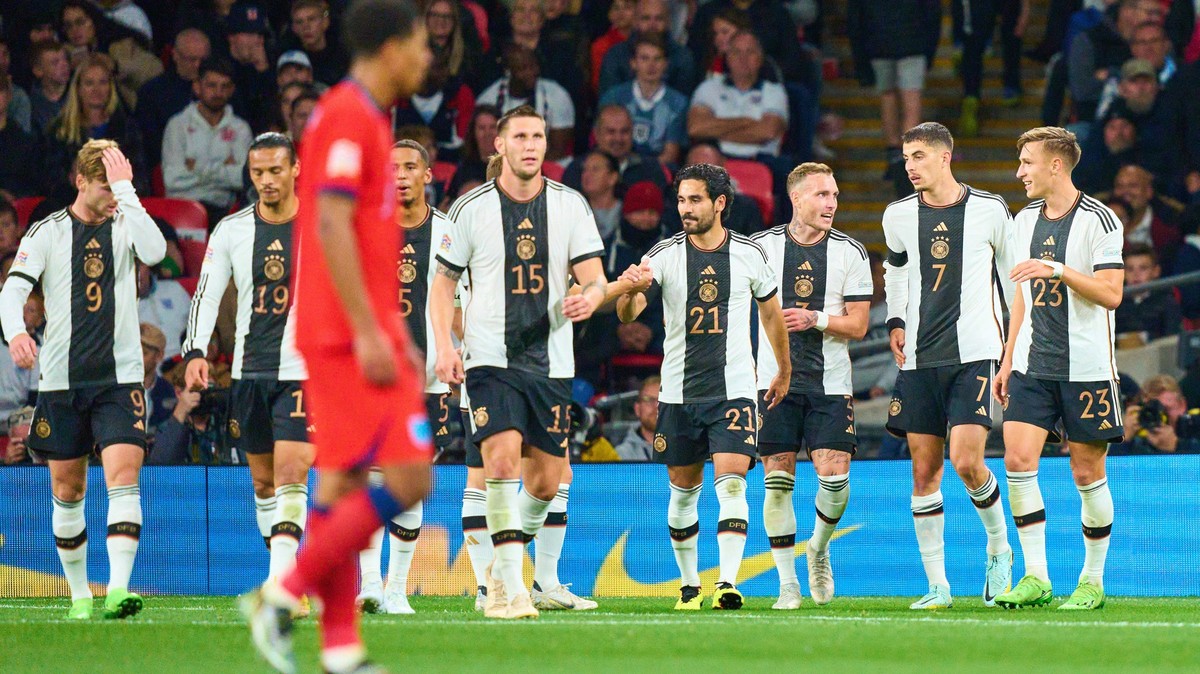 Irres Wechsel-Gerücht: DFB-Star wohl vor Transfer zu Premier-League-Klub Irres Wechsel-Gerücht: DFB-Star wohl vor Transfer zu Premier-League-Klub
